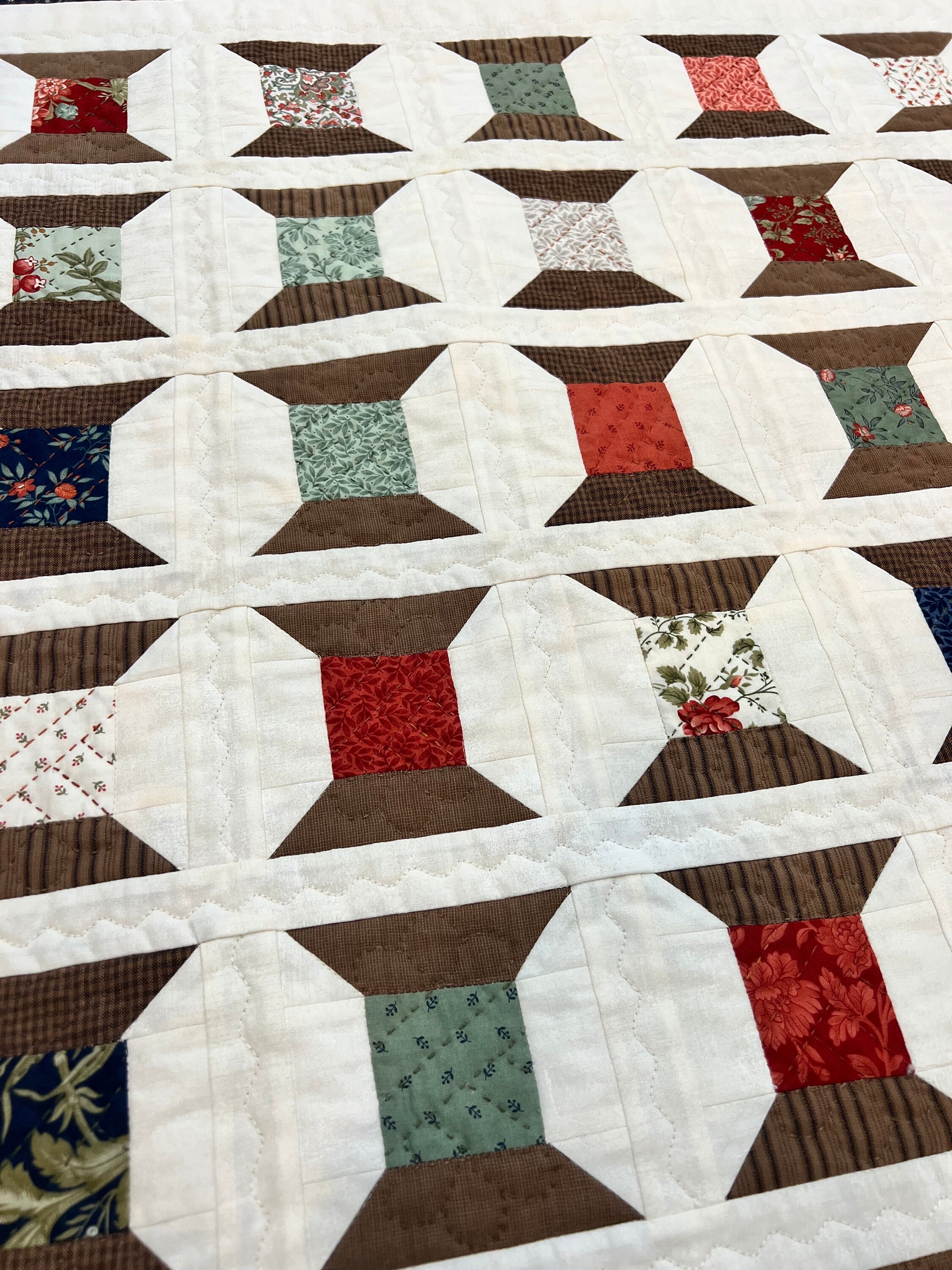 Candy Spools Mini Quilt Kit, Moda Table Topper Kit, Table Topper ...