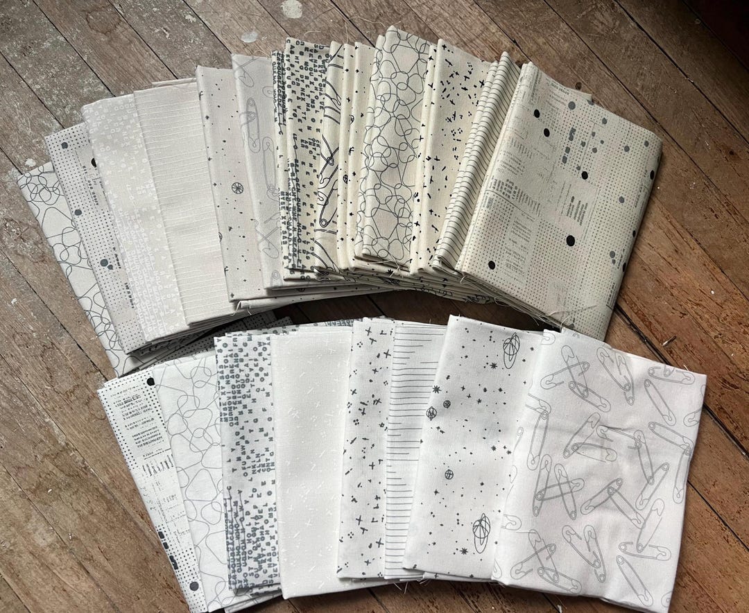 Still More Paper Fat Quarter Bundle, Zen Chic Fat Quarters, Modern ...