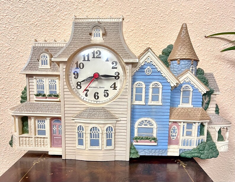 Vintage Burwood Victorian House Clock - Etsy