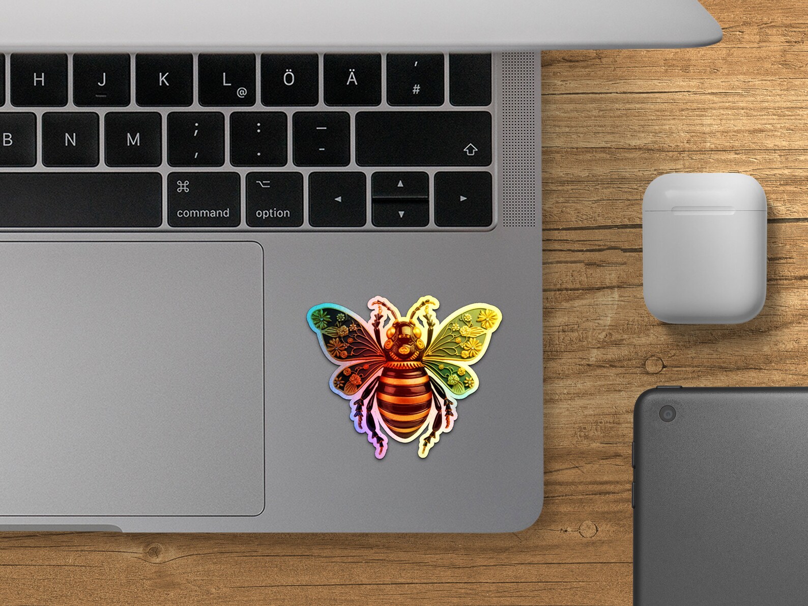 Vintage Bee Sticker, Gold and Black Bee Decal, Nature Insect Sticker ...