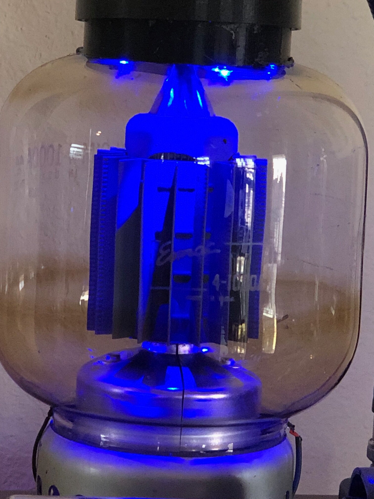 Very Unique Eimac 4-1000A Tube Lamp With Littlite Gooseneck Light and ...