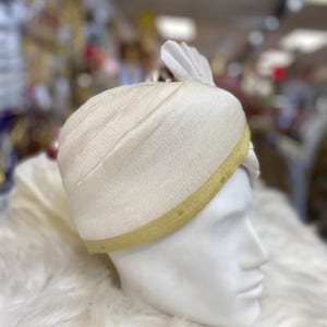 11 Groom Wedding Turban- Cream Chikankari Adjustableturban(with Velcro ...