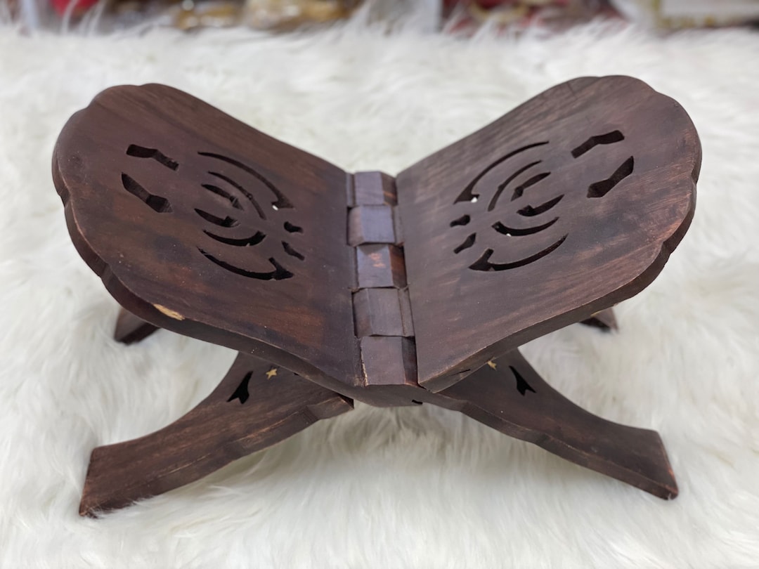 Wooden Hand Carved Holy Book Stand, Rehal Wooden Handcrafted Holy Book ...
