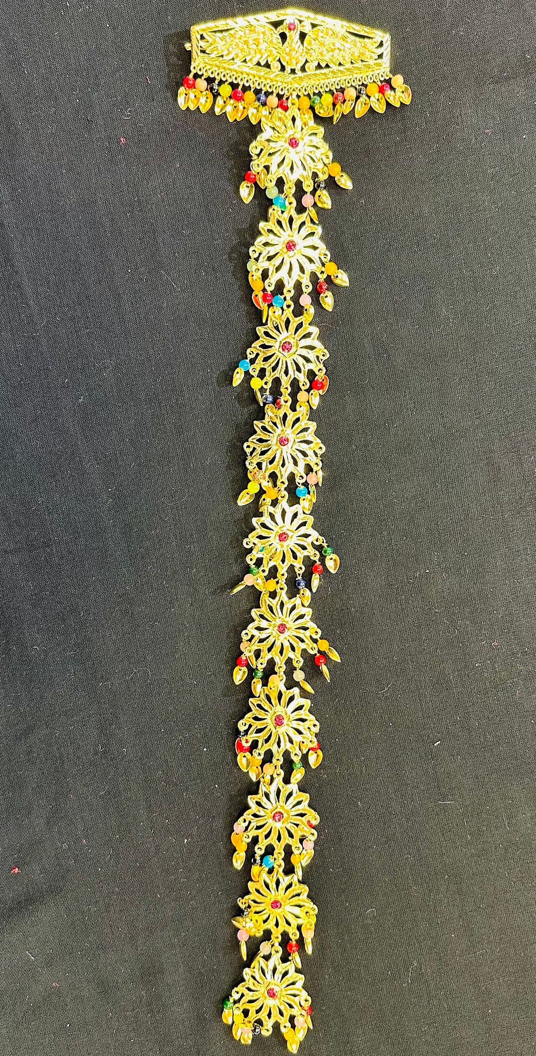Traditional Punjabi Ethnic Multicoloured Paranda/parandi With Pippal ...