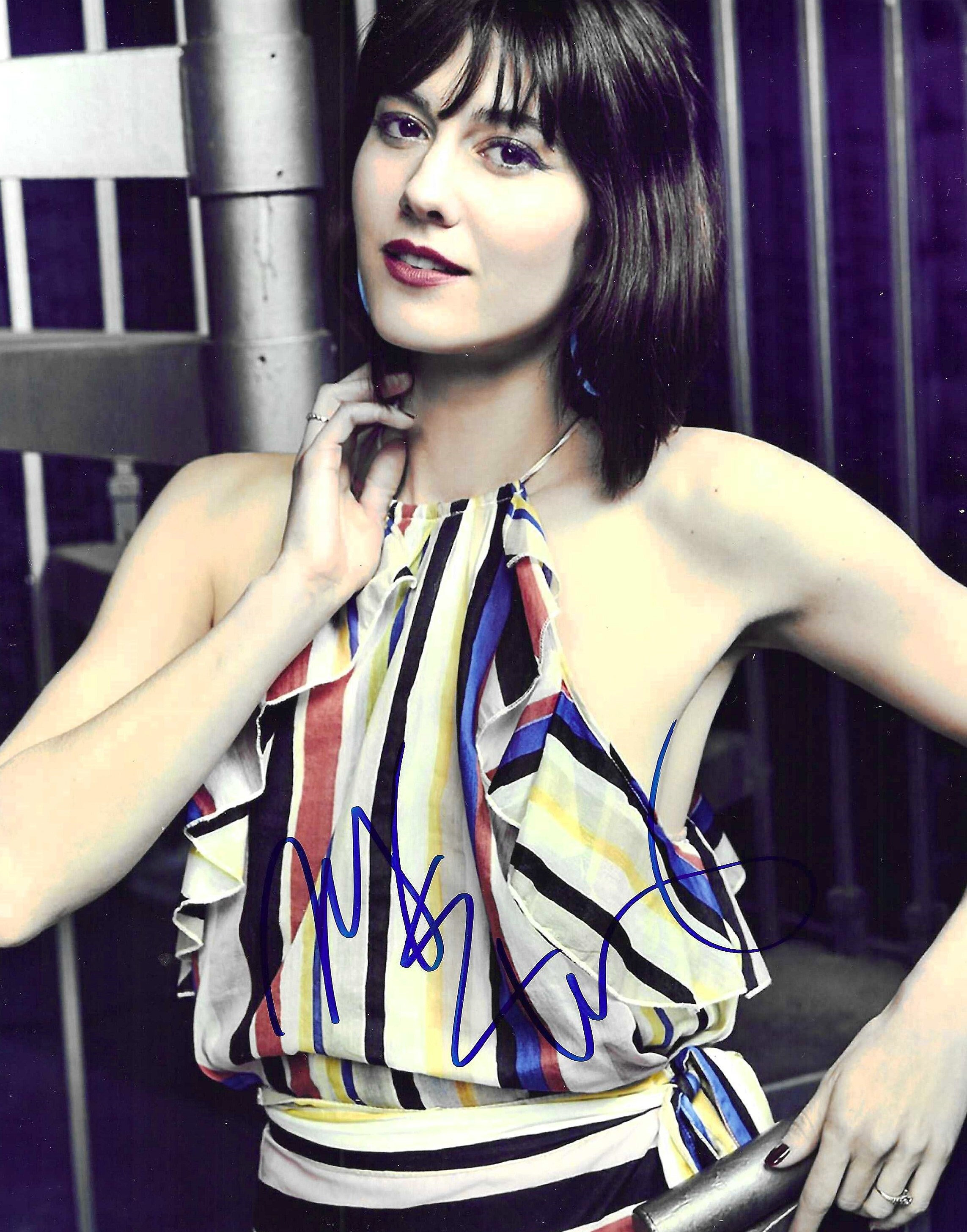 Mary Elizabeth Winstead, Signed 8x10 Photograph - Etsy