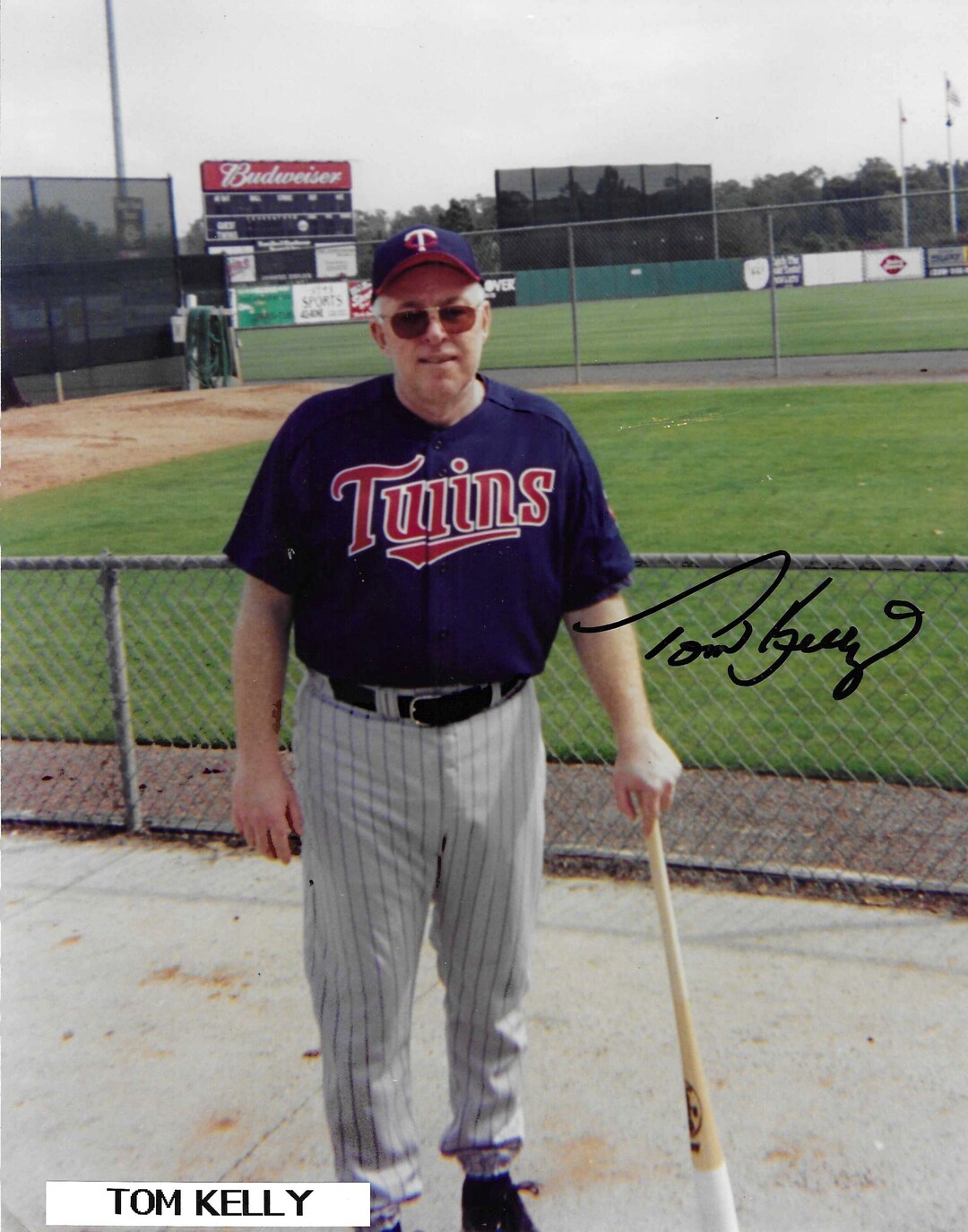 Tom Kelly, Minnesota Twins, Signed 8x10 Photograph - Etsy