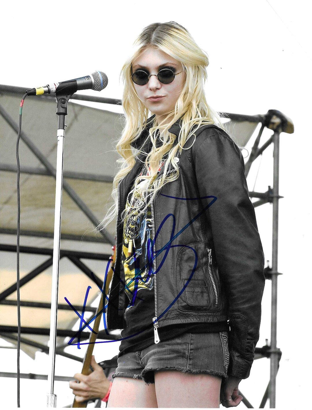Taylor Momsen, Signed 8x10 Photograph - Etsy