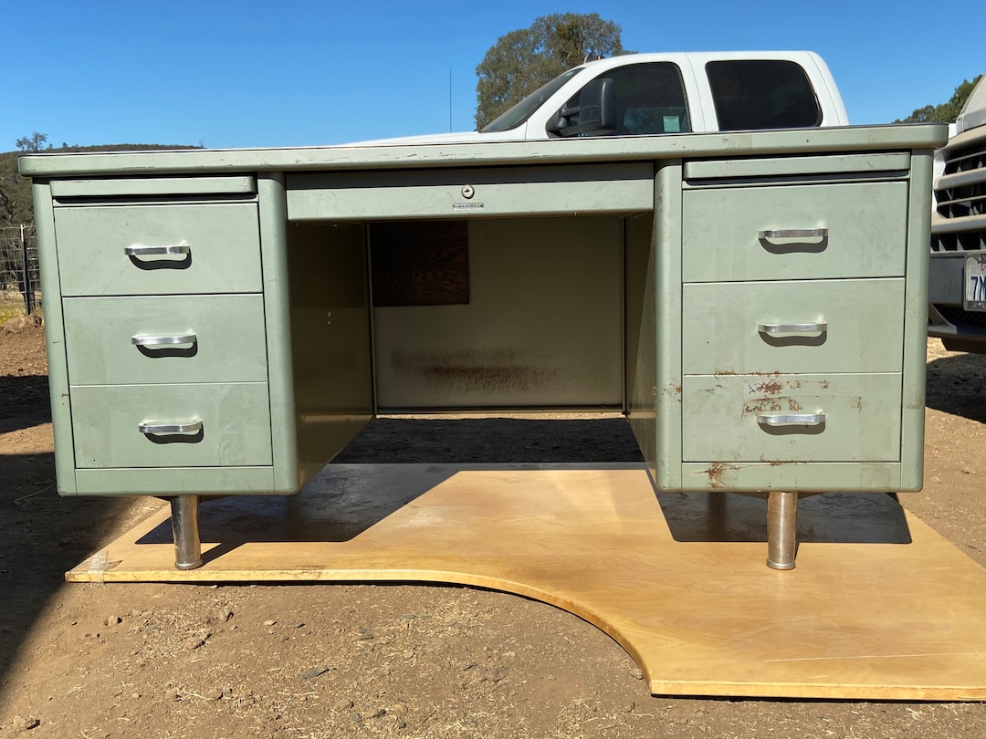 Steelcase Vintage Metal Tanker Desk See Pictures for Details - Etsy