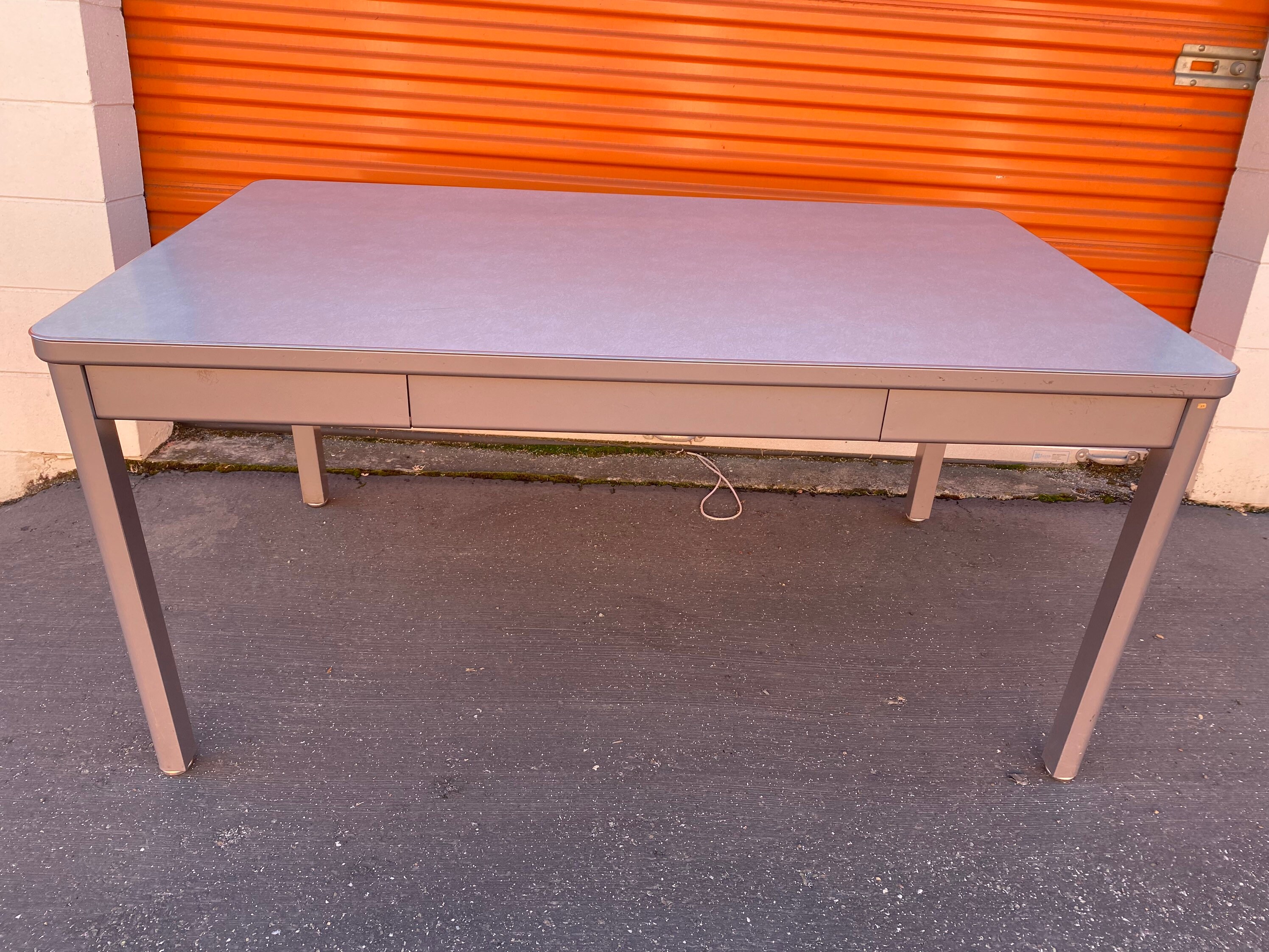 Steelcase Vintage Metal Tanker Desk - Etsy