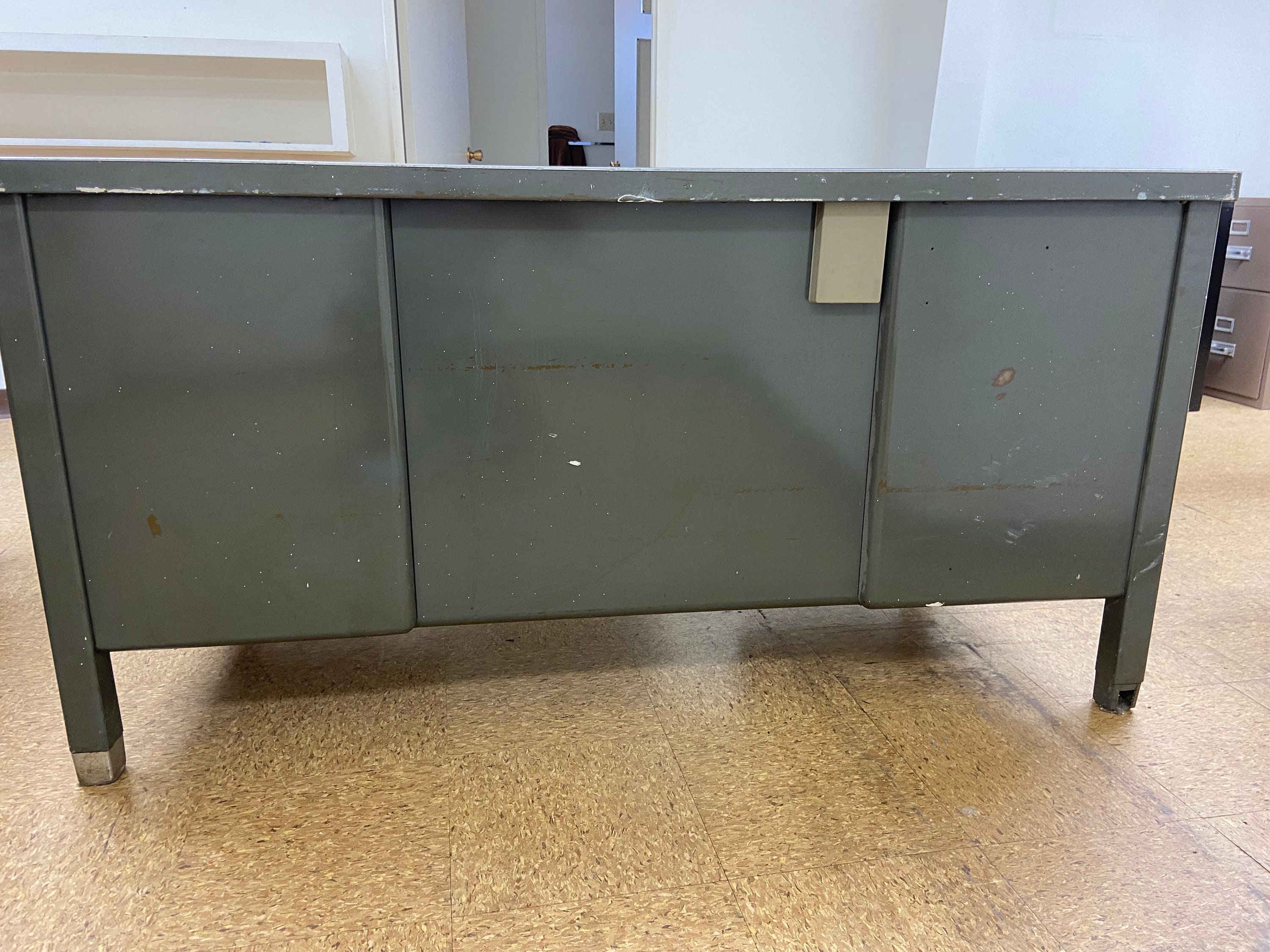 Art Metal Vintage Metal Tanker Desk With Typewriter - Etsy