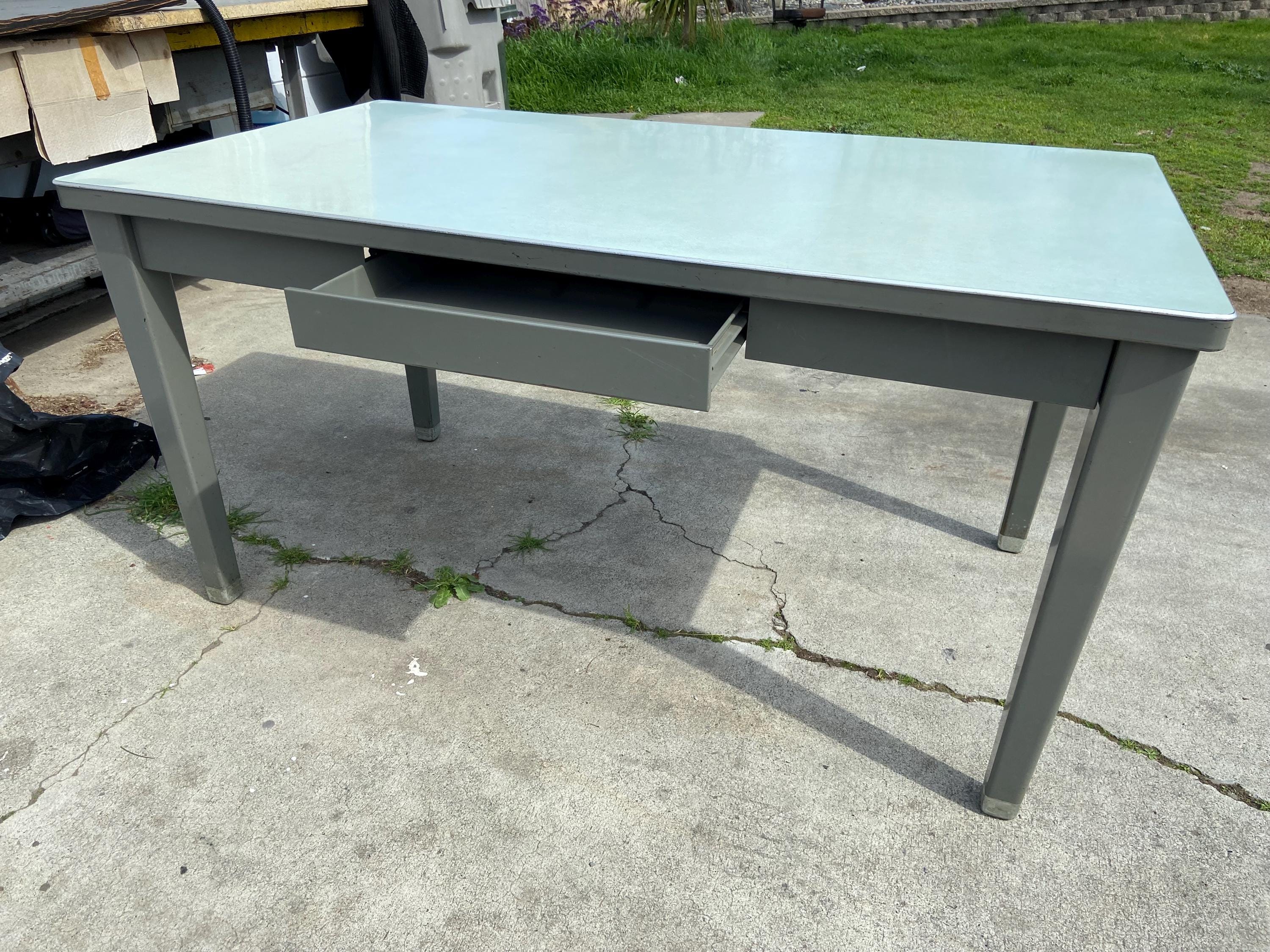 Haskell Vintage Mid Century Modern Metal Tanker Desk Table - Etsy