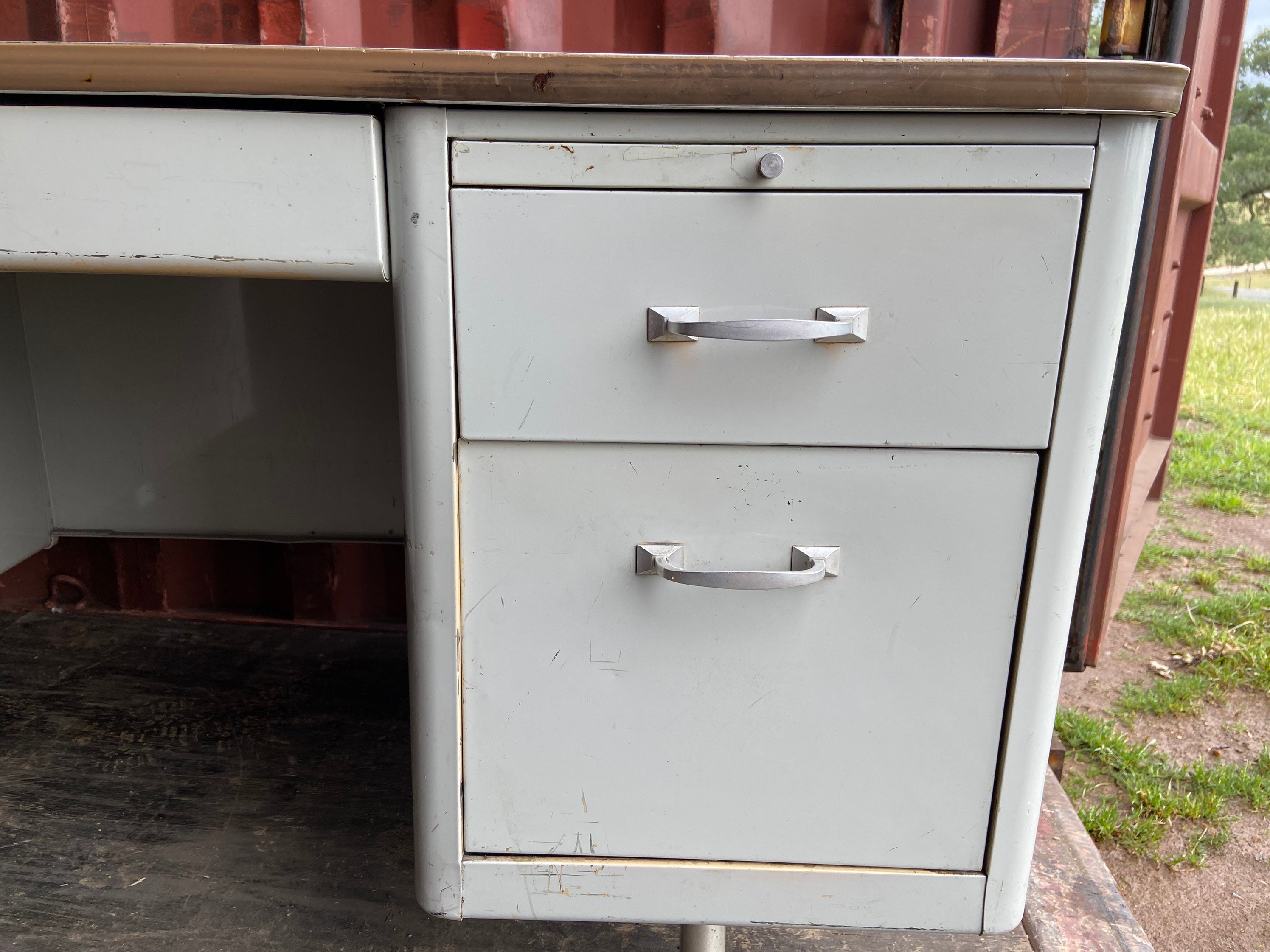 Vintage Metal Tanker Desk - Etsy