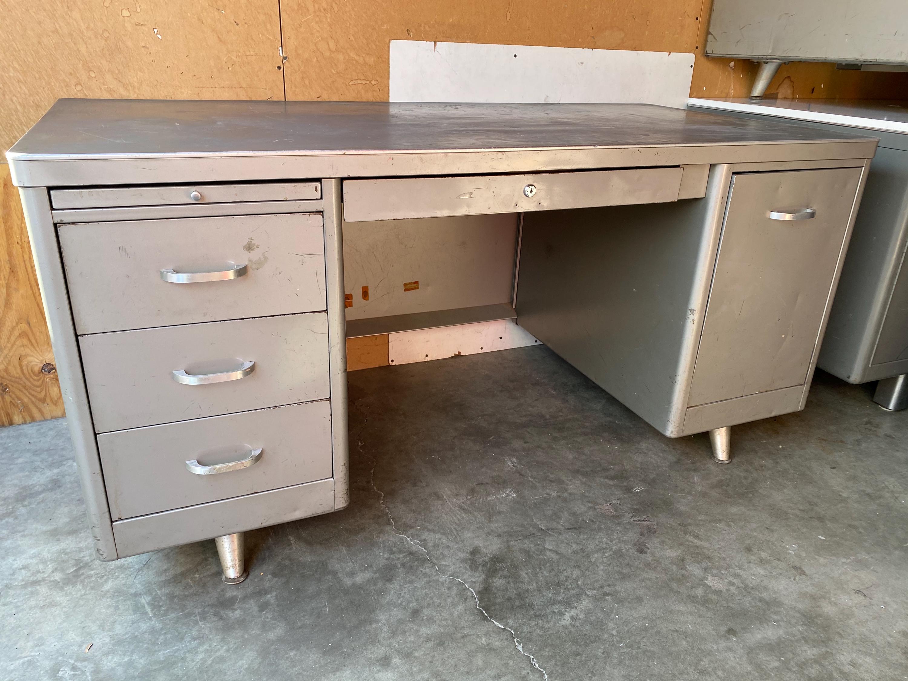 Art Metal Vintage Metal Tanker Desk With Type Writer Shelf - Etsy