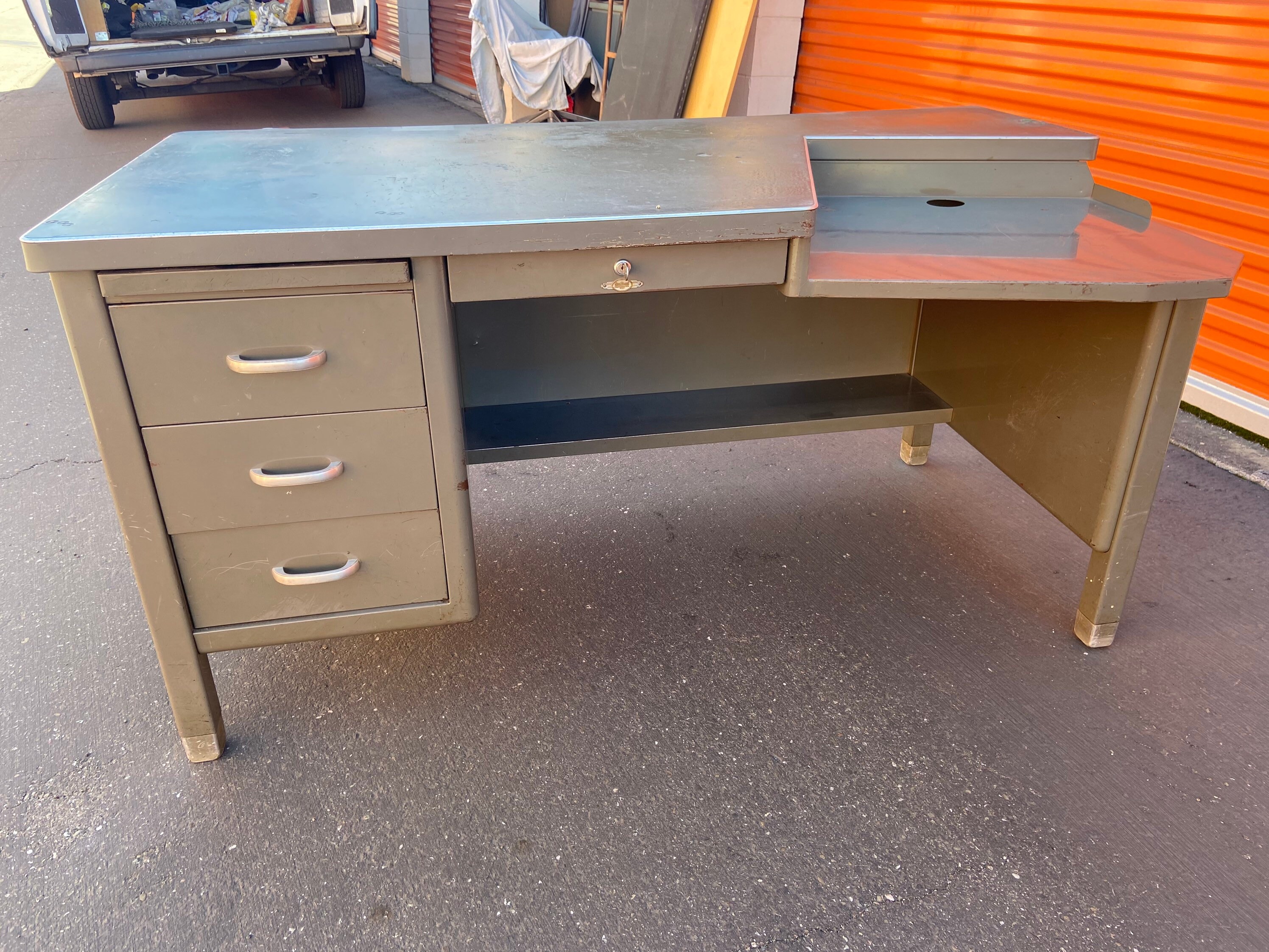 Vintage Art Metal Tanker Desk - Etsy