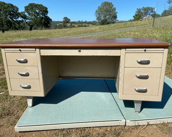 Shaw Walker Vintage - Etsy