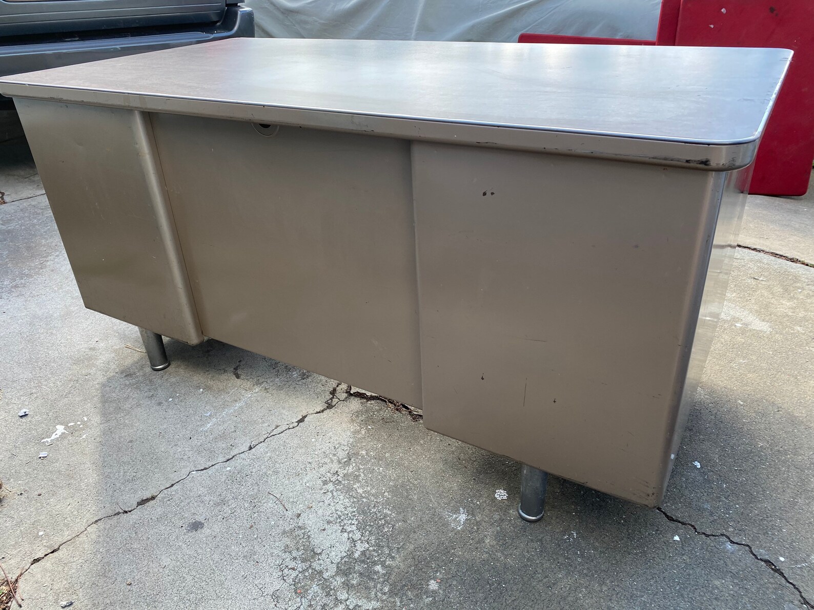Steelcase Vintage Metal Tanker Desk - Etsy