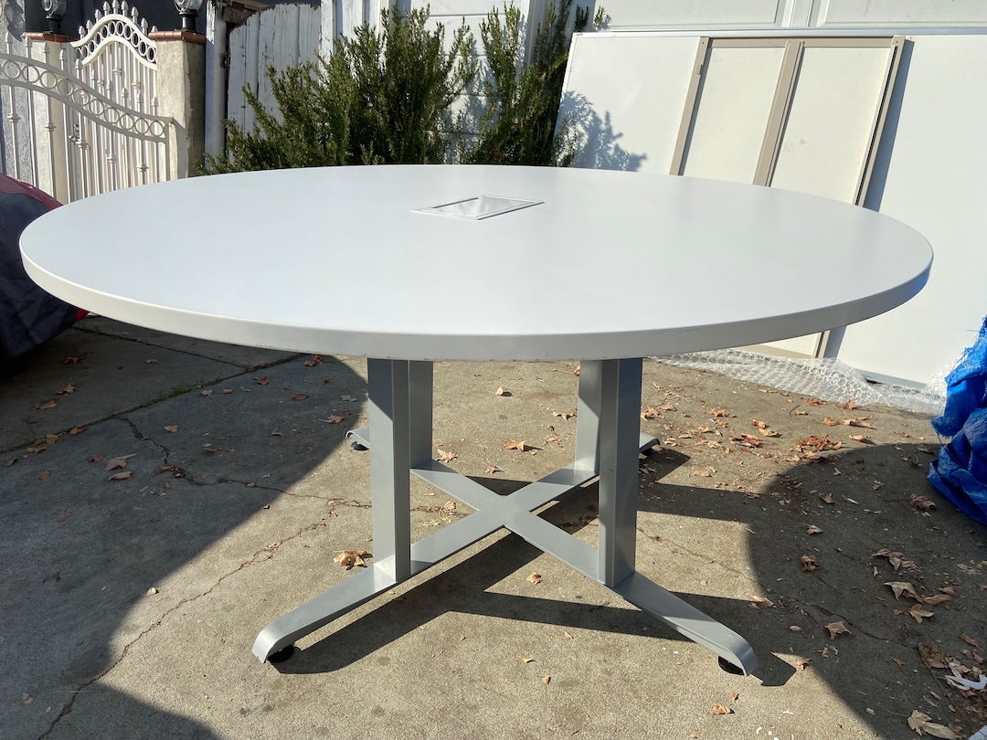 Enwork Round Conference Table - Etsy