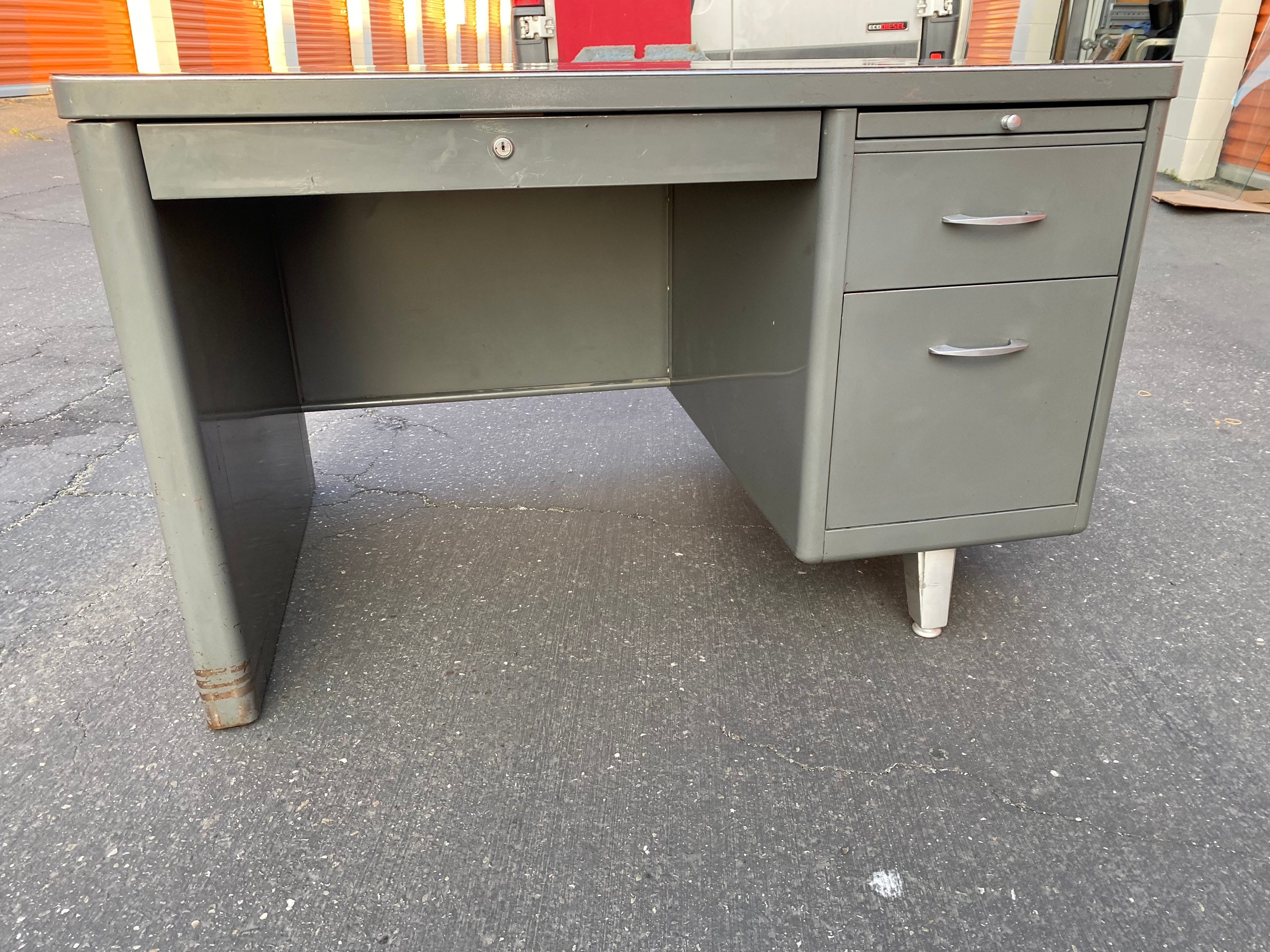 Vintage Metal Tanker Desk - Etsy