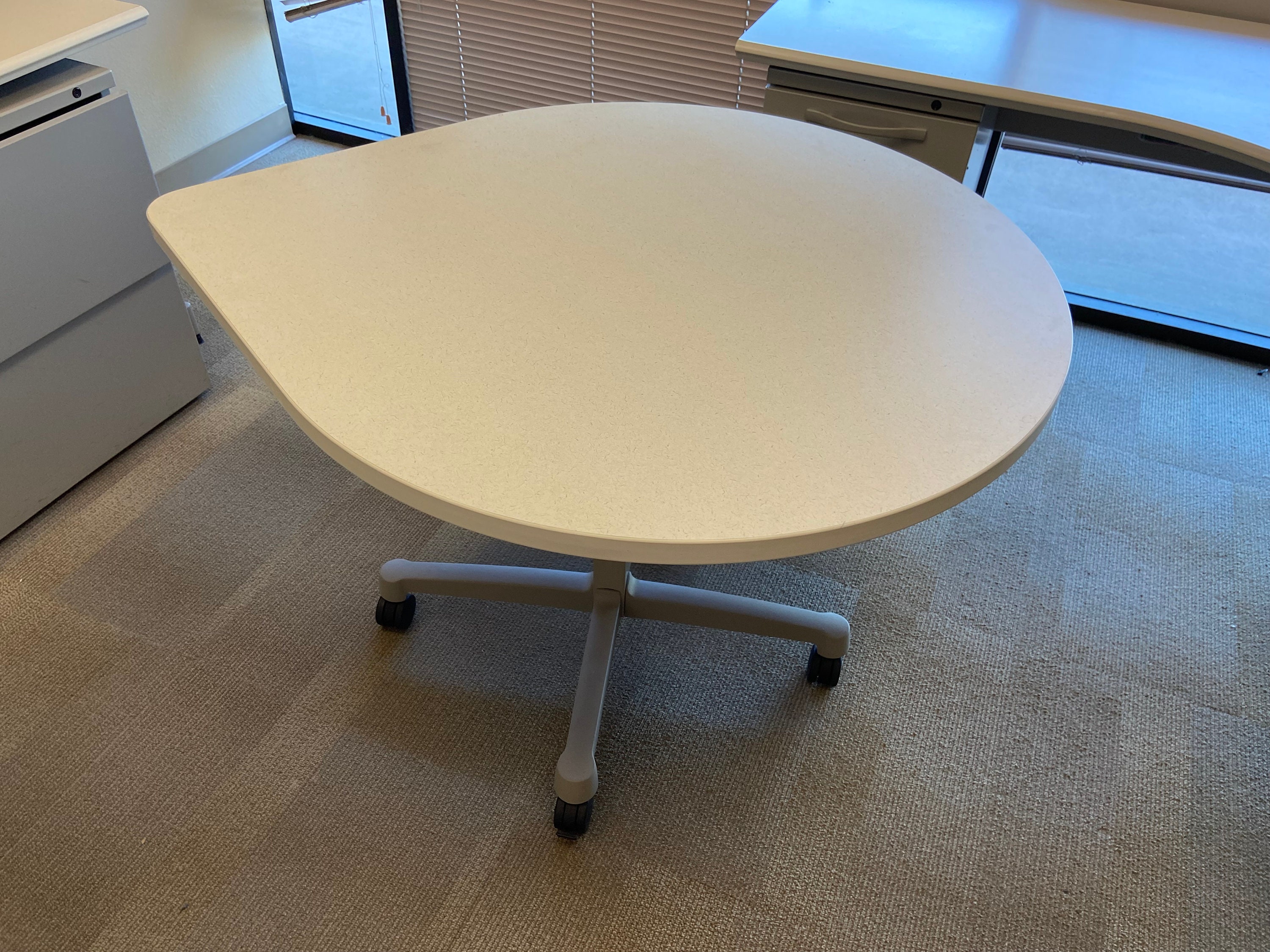 Herman Miller Tear Shaped Rolling Table - Etsy