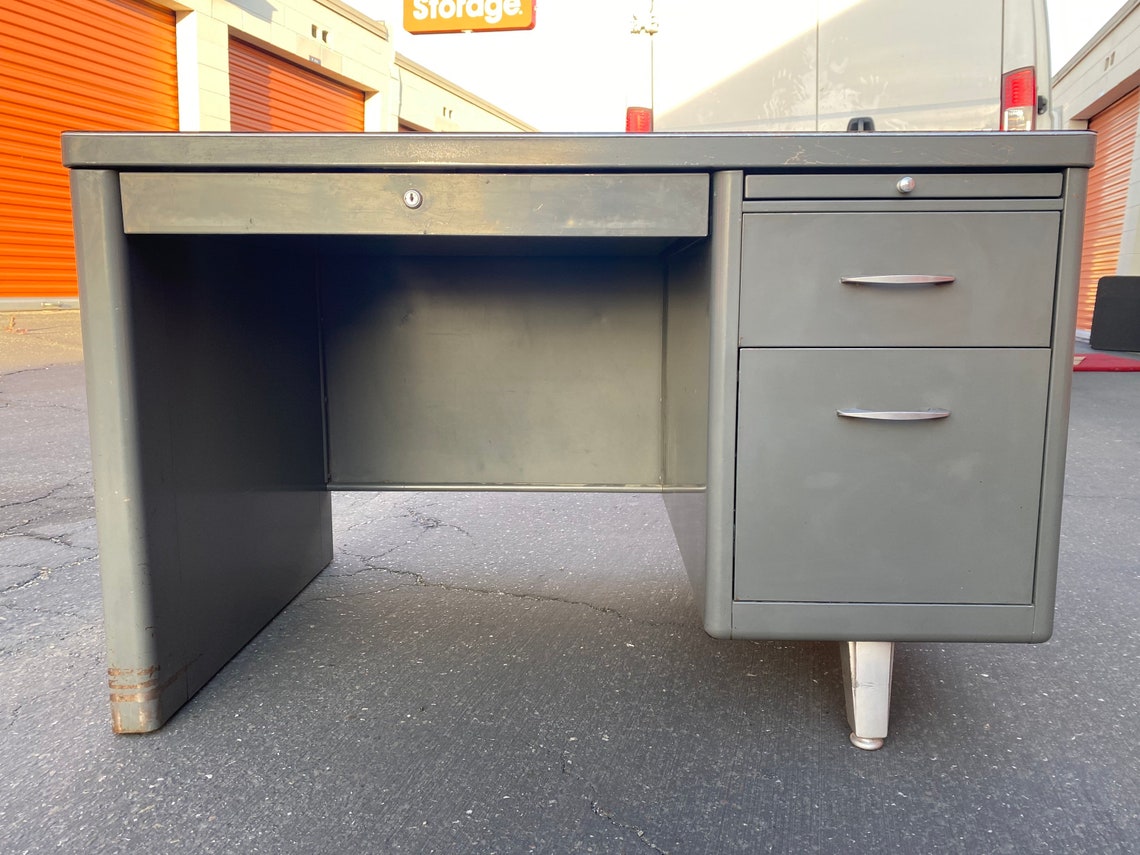 Vintage Metal Tanker Desk - Etsy