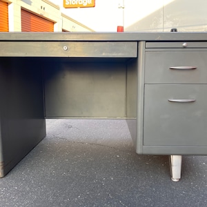 Vintage Metal Tanker Desk - Etsy