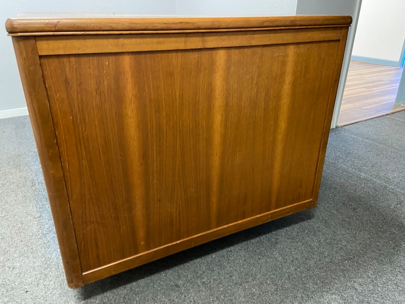 Leopold Vintage Mid Century Modern Walnut Desk - Etsy