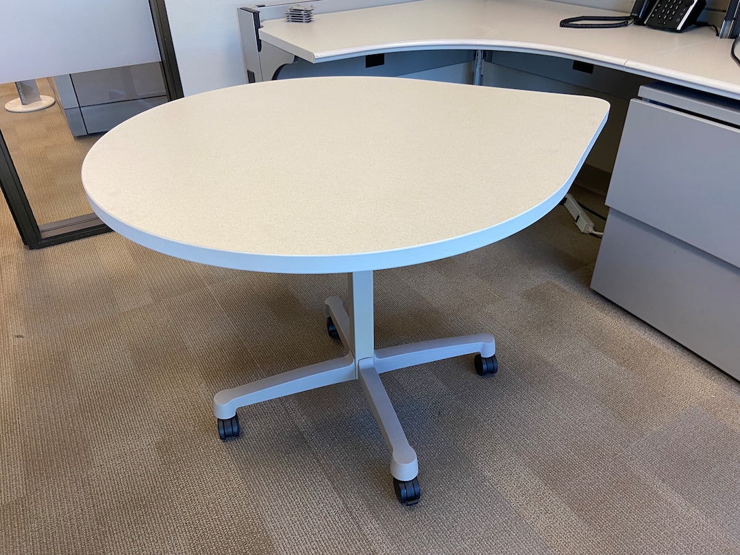 Herman Miller Tear Shaped Rolling Table - Etsy