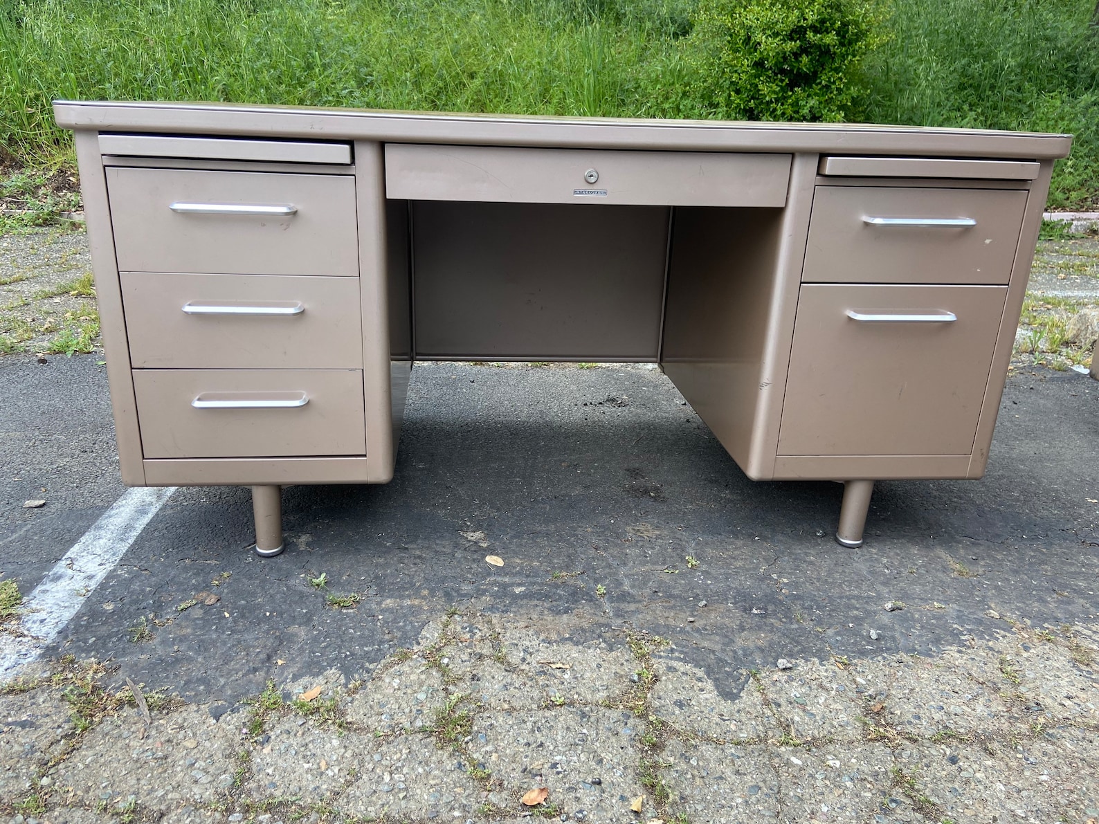 Steelcase Vintage Mid Century Modern Metal Tanker Desk - Etsy