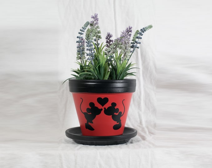 Mickey and Minnie Mouse Kissing Flower Pot, Hand Painted Terracotta ...
