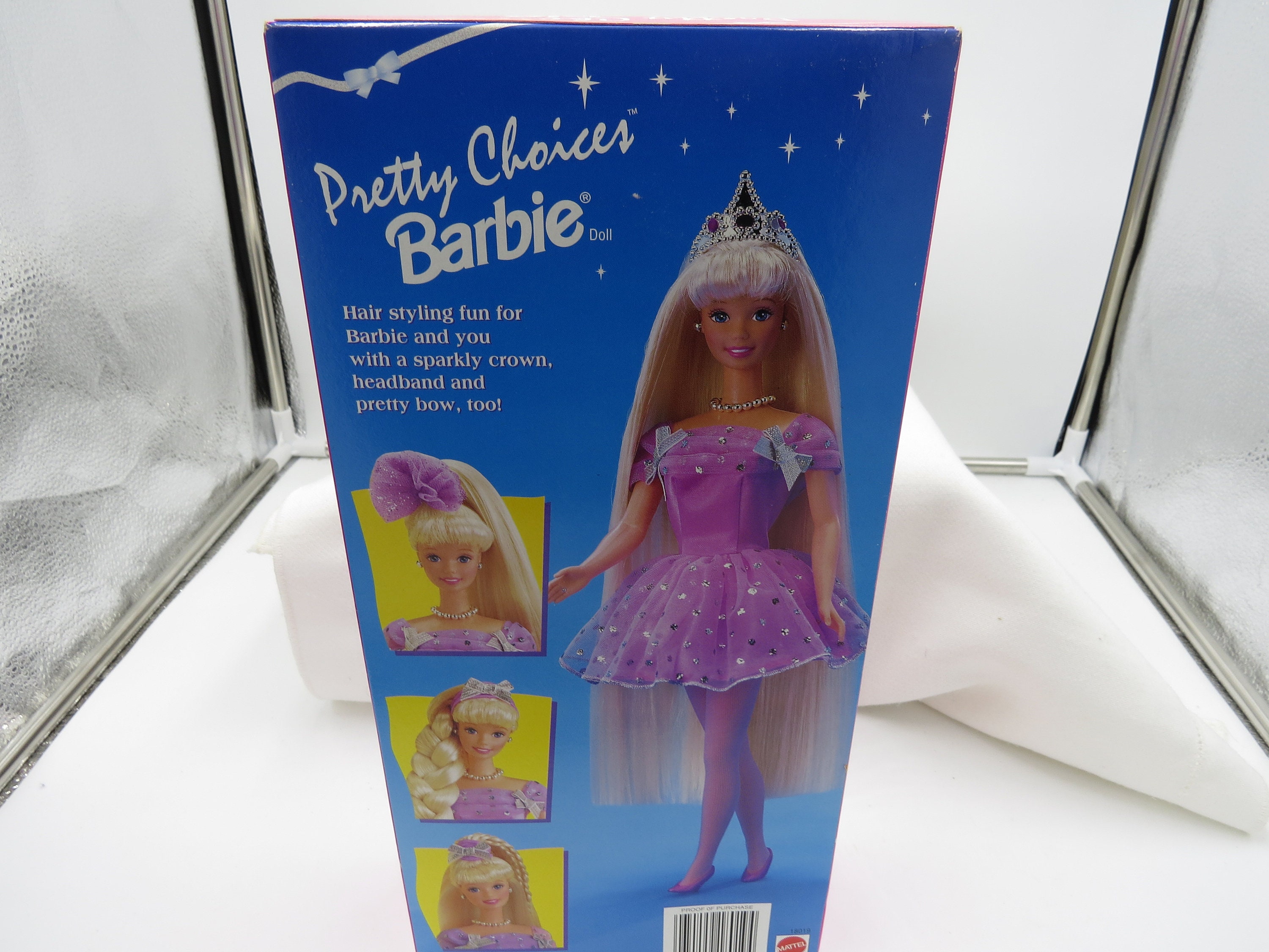 Pretty Choices Barbie - Her Comb is Detached From Holder but is in the ...