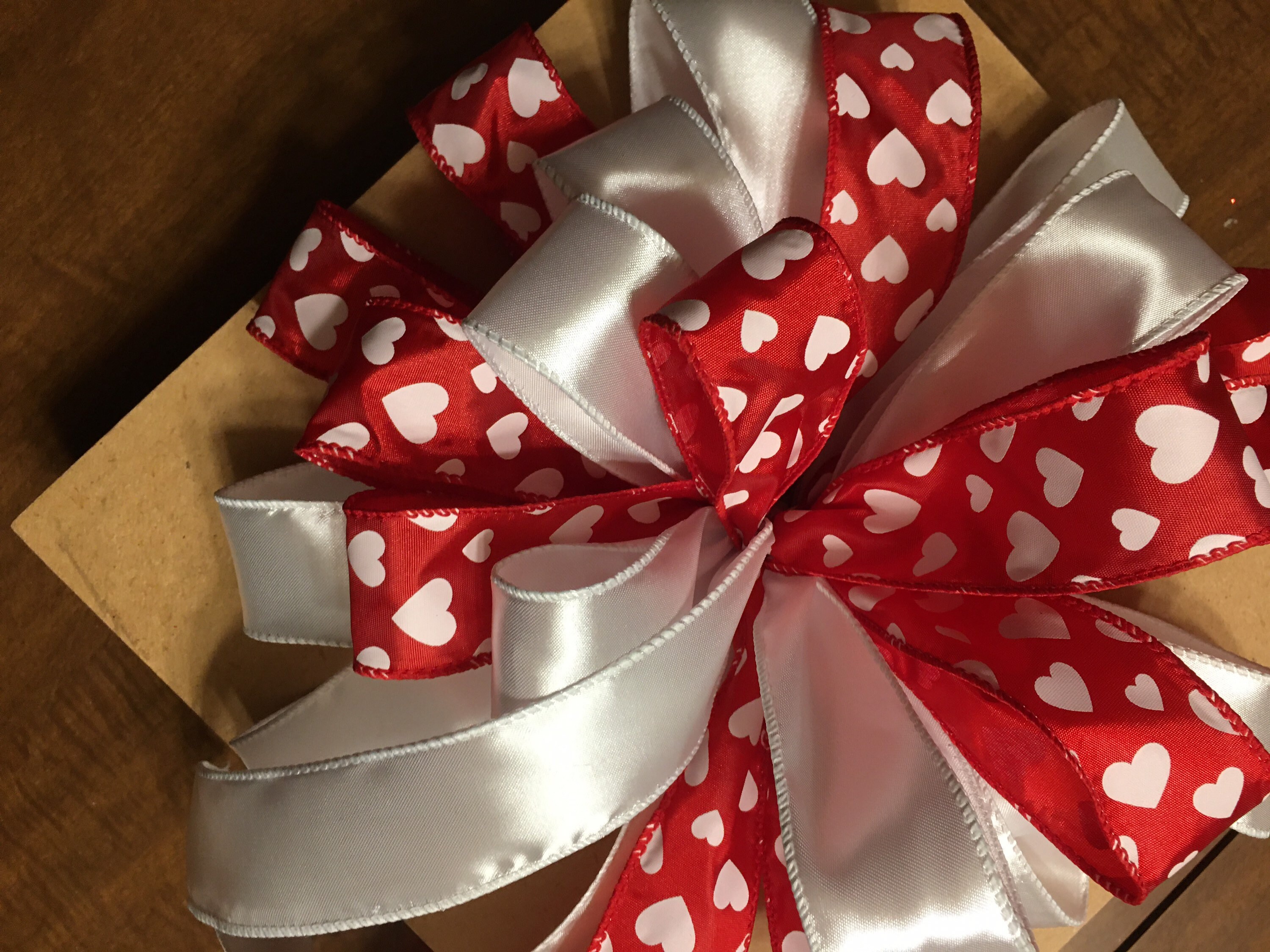 Valentines Day bow red bow heart bow wreath bow | Etsy