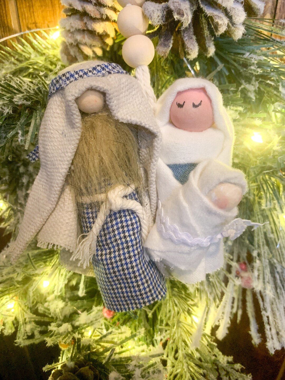 Gnome Nativity Holy Family Christmas Ornament - Etsy