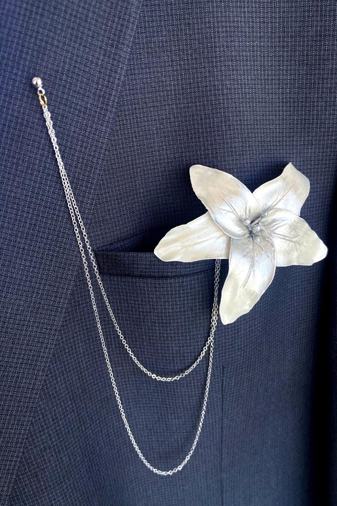 Handmade Jewelry Brooch, Lily Flower Chain Lapel Pin - Etsy
