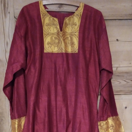 Silk Slavic Medieval Tunic - Etsy