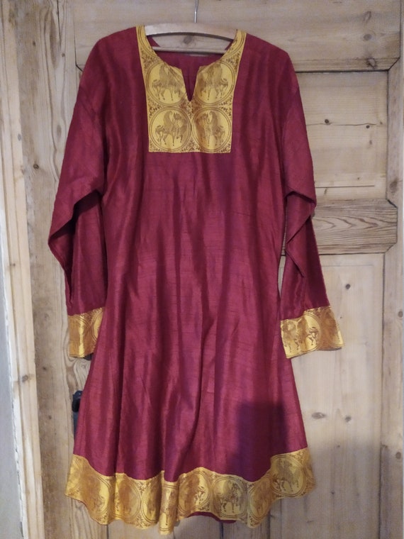 Silk Slavic Medieval Tunic - Etsy