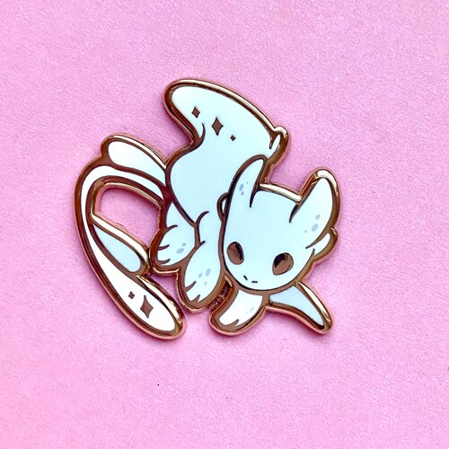 Lightfury Pin - Etsy