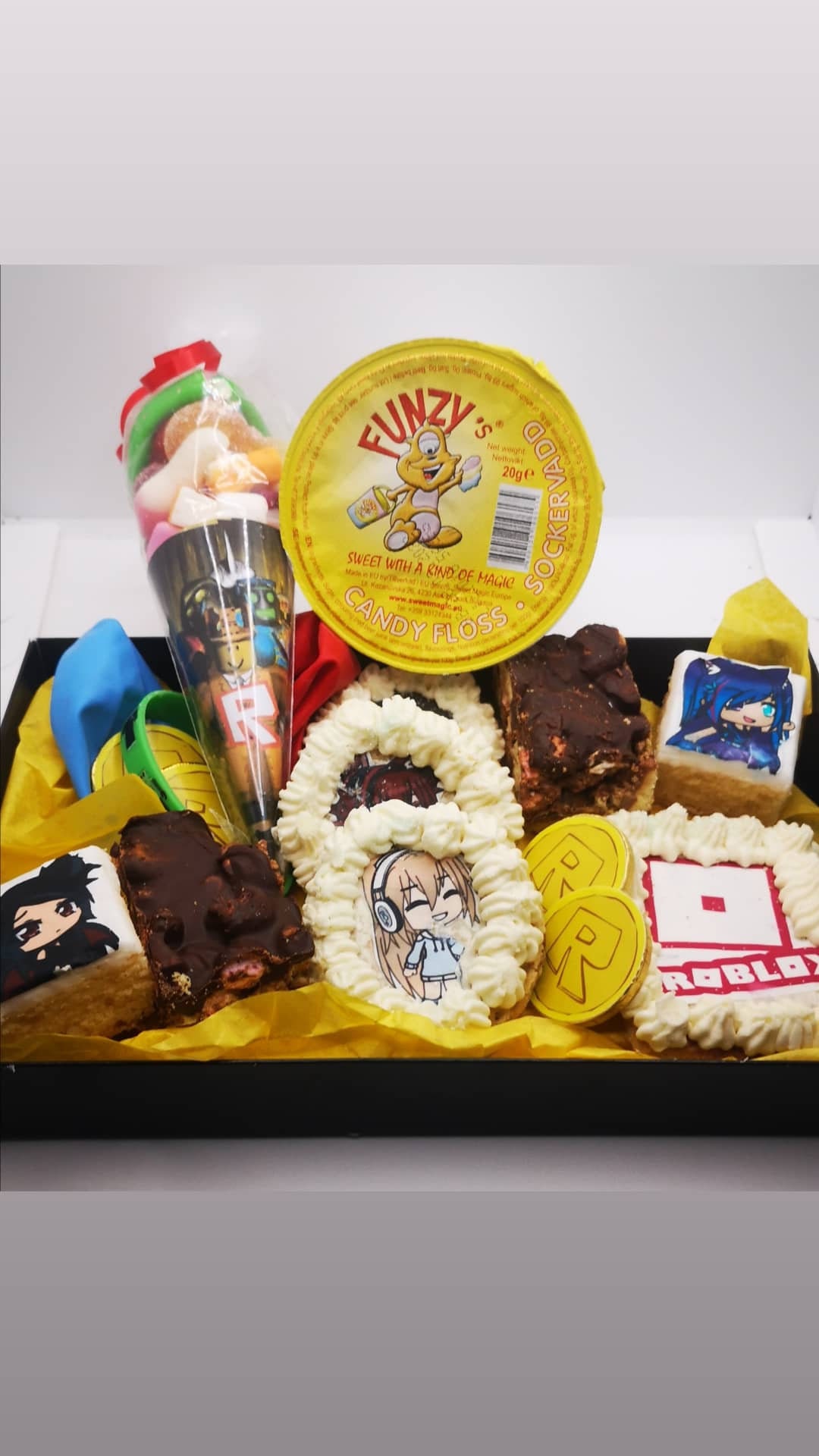 Roblox and Gacha Treat Box - Etsy