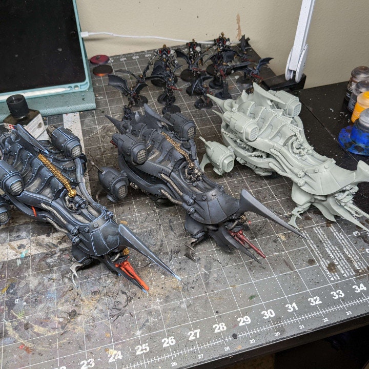 Shadow Caster Hover Ship - 3d-printable STL Files | Dorkfactory ...