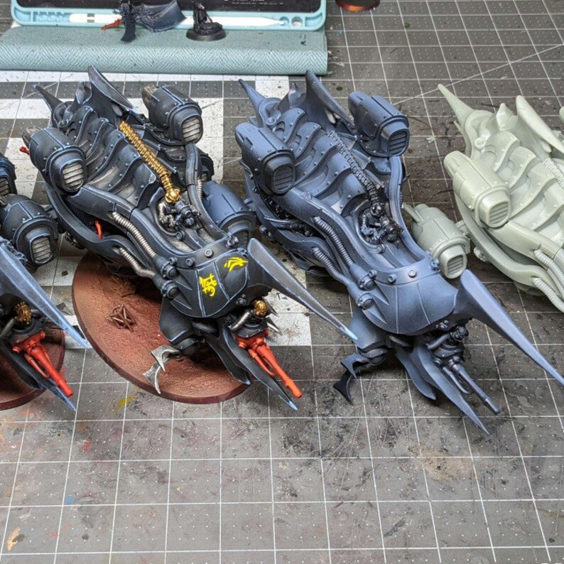 Shadow Caster Hover Ship - 3d-printable STL Files | Dorkfactory ...