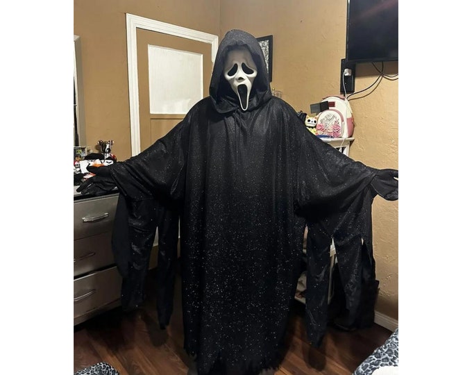 Custom Scream Robe - Etsy