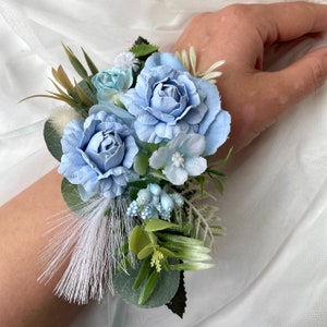 Baby Blue Corsage and Boutonniere Set Flower Wrist Corsage Summer ...
