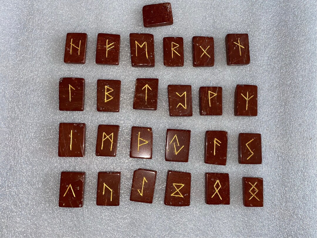 Red Jasper Rune Sets / Elder Futhrak Rune Set Gemstone Runic Set Comes ...
