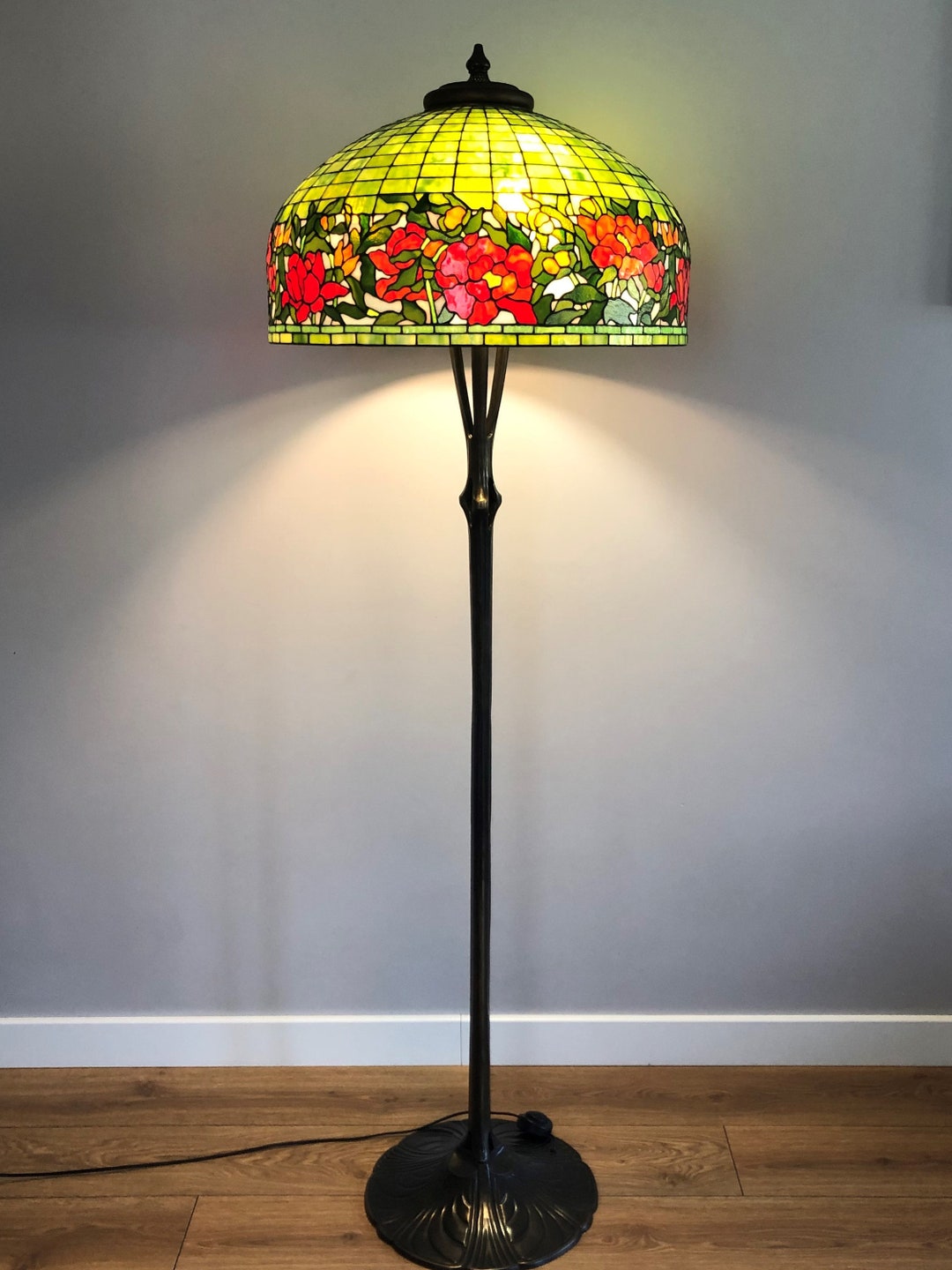 Tiffany Lamps, Replica, Tiffany Studios,t 1574 24" Border Peony ...