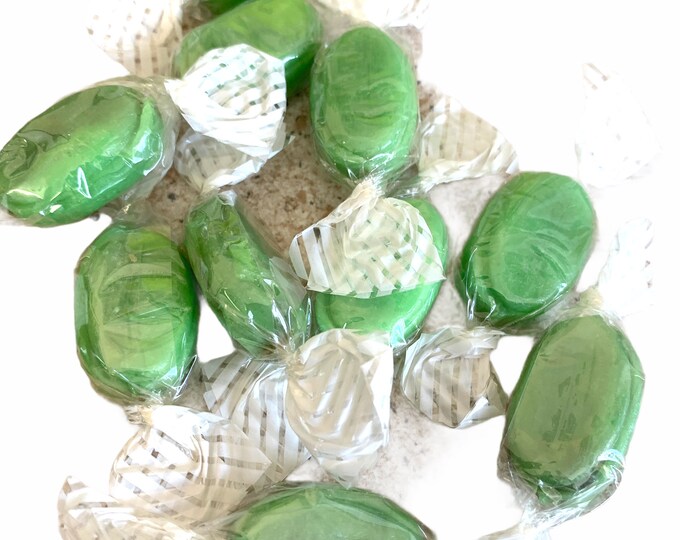 Hot Chilli Foodie Gift Hamper Box, Chilli Gift Set for Him, Cooking ...