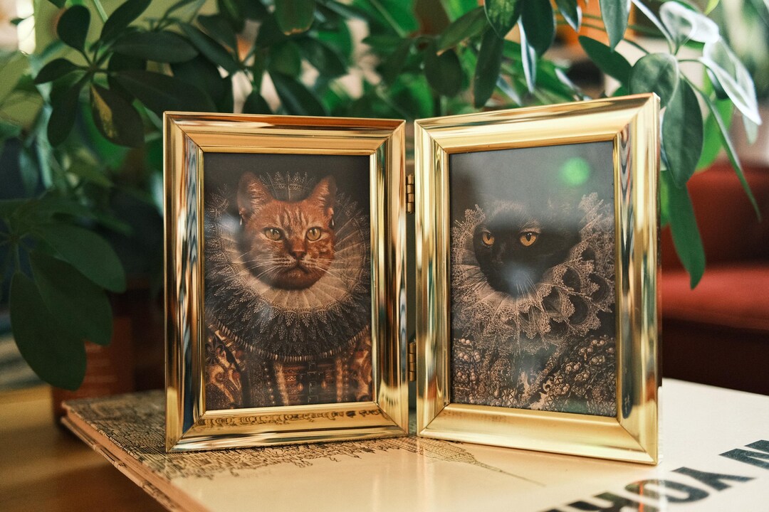 Bi-fold 3.5x5" Brass Hinged Picture Frame / Standing Gold Tone Metal ...
