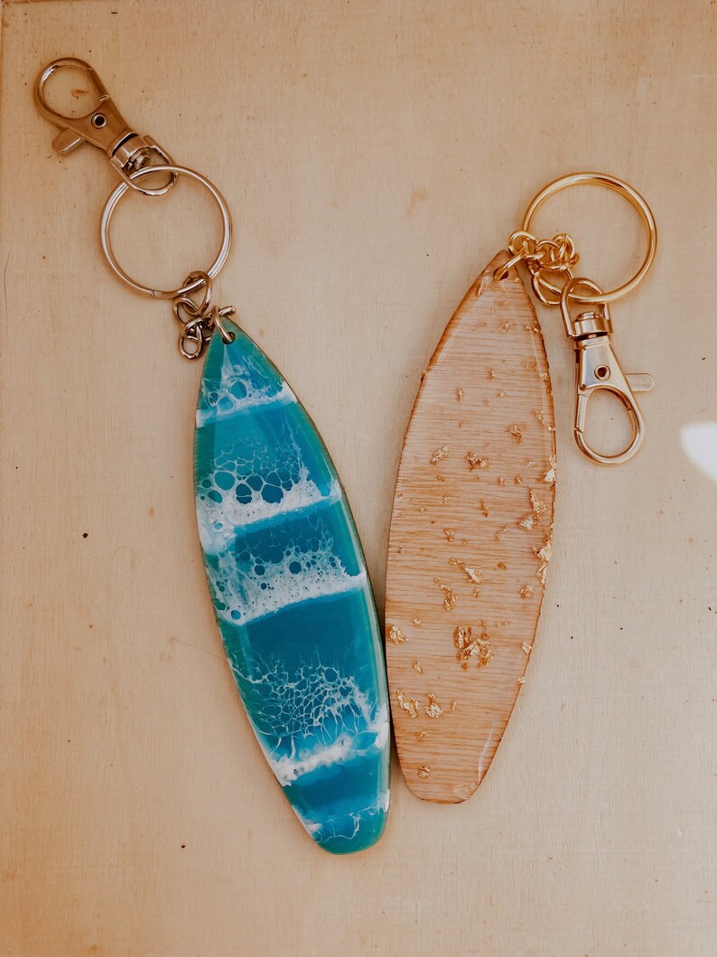 BULK 30 Surfboard Keychain ~ Ocean Theme ~ Surf Beach Tropical Style ...