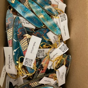 BULK 30 Surfboard Keychain ~ Ocean Theme ~ Surf Beach Tropical Style ...