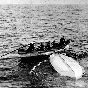 Historical Poster Print: Title - Titanic's Lifeboat, Collapsible B ...