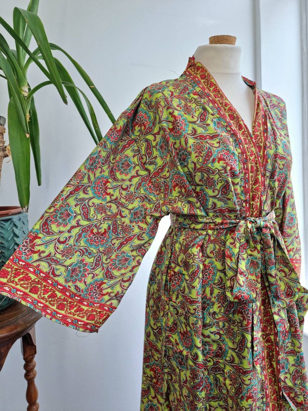 New Silky Sari Boho Short Knee Kimono Regal House Robe Lounge Digital ...