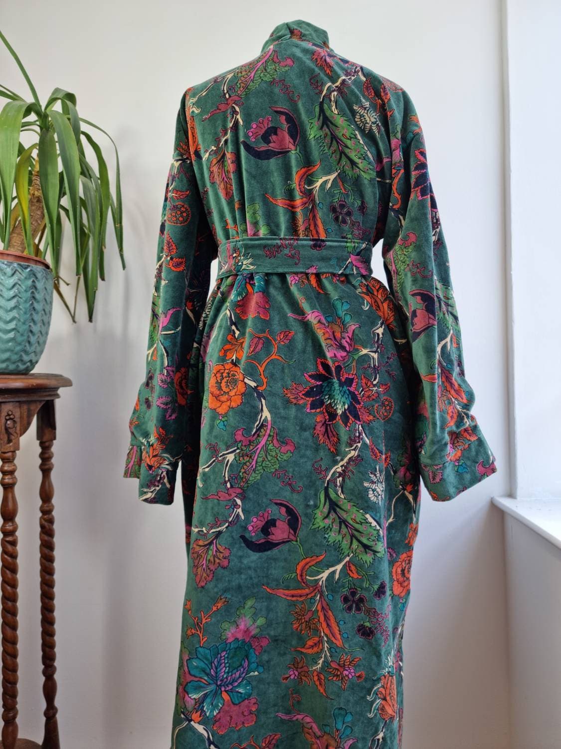 Luxury Velvet House Robe Unisex Kimono Boho Jacket Indian Silk - Etsy